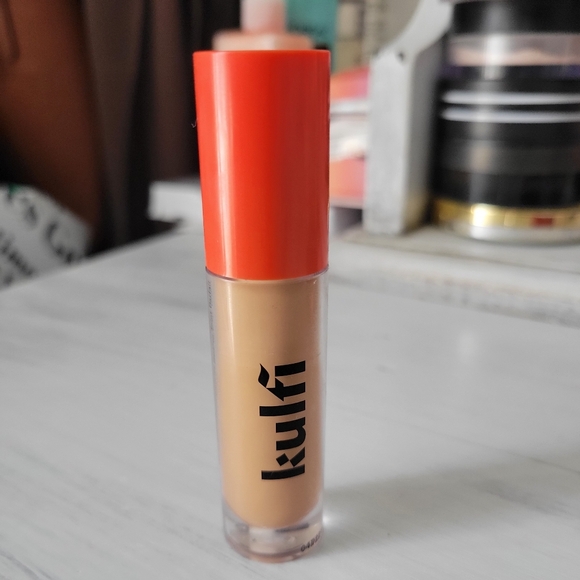 Kulfi | Makeup | Kulfi Main Match Concealer | Poshmark